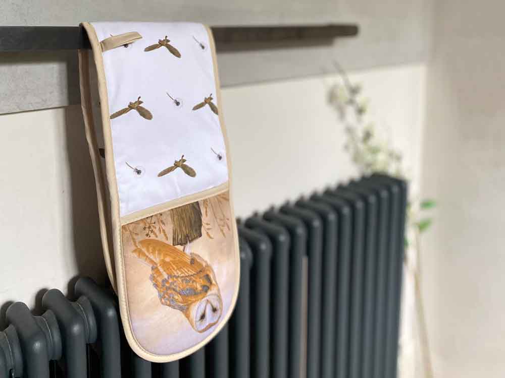 Barn Owl Double Oven Glove – Robert E Fuller